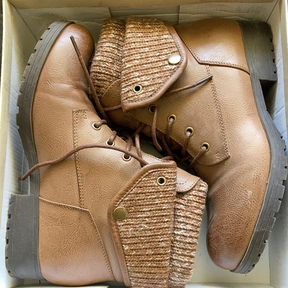 Jessica Cline | Shoes | Size 85 M Jessica Cline Cog Colored Sweater ...